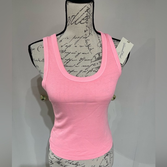 Universal Thread | Tops | Nwt Universal Thread Tank | Poshmark